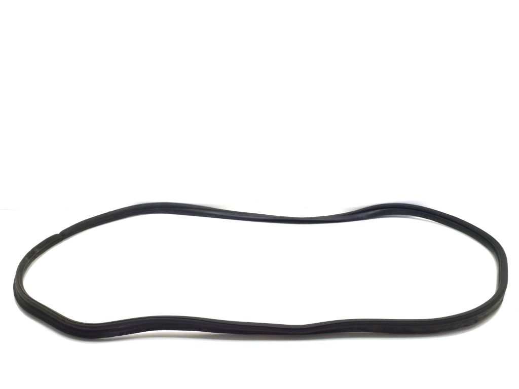 Used Mercedes Benz ML-Class Trunk sealing rubber on the body A1647400778