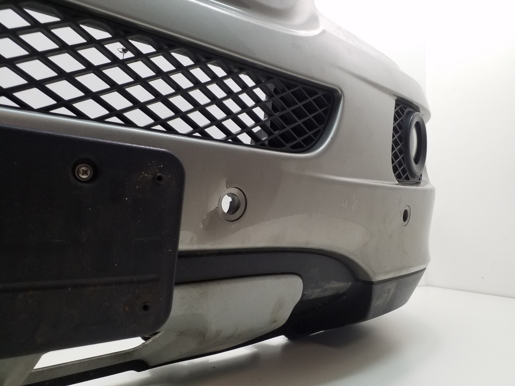 Used Mercedes Benz ML-Class Front bumper and its parts (set)