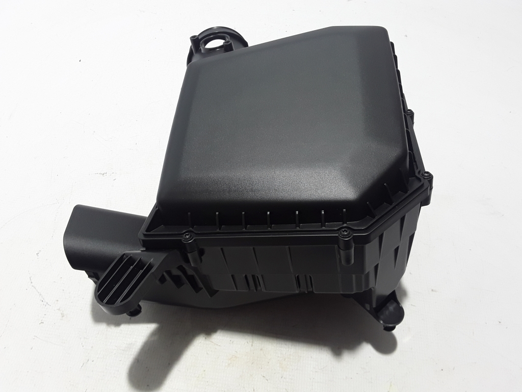 Naudotas VOLVO XC40 Oro filtro korpusas 32222663