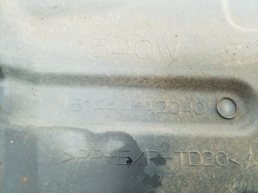 Used TOYOTA RAV 4 Front underbody protection 5144442040