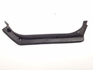 Used Mercedes Benz E-Class Other detail of the trunk interior A2126940138