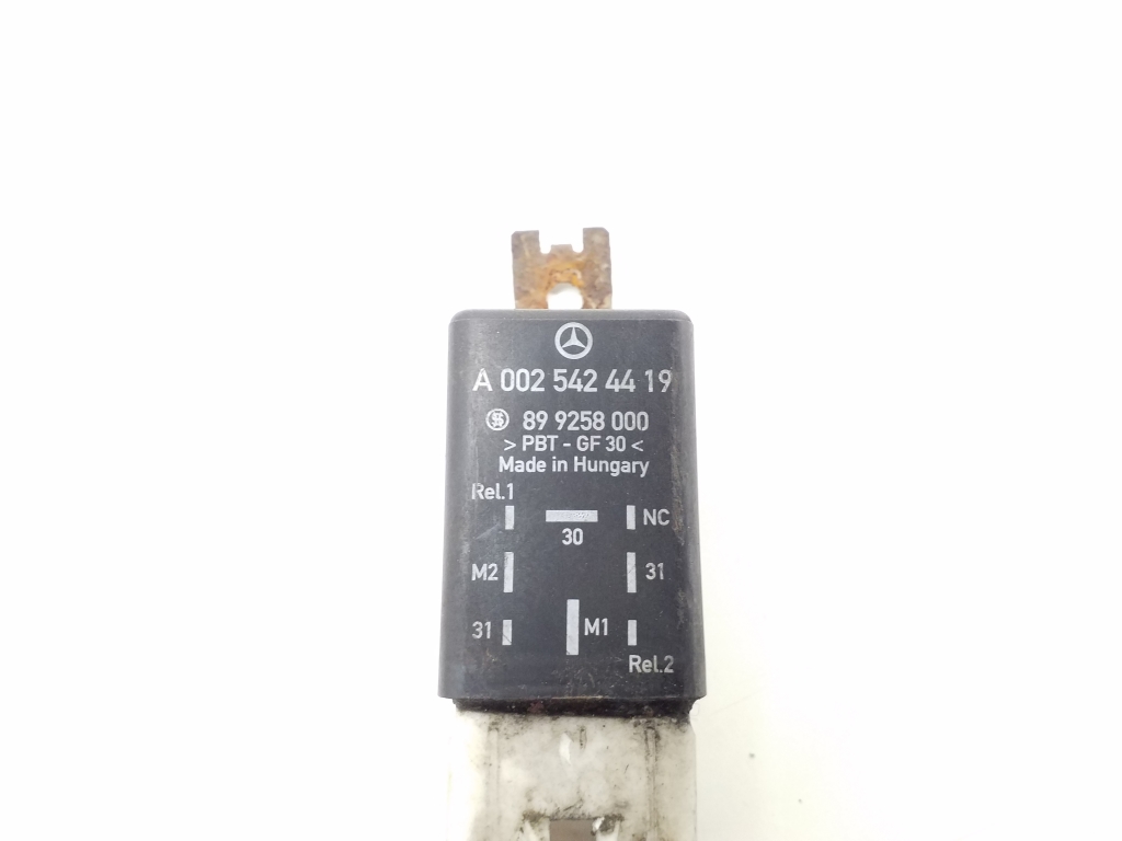 Used Mercedes Benz Vito Relay A0025424419