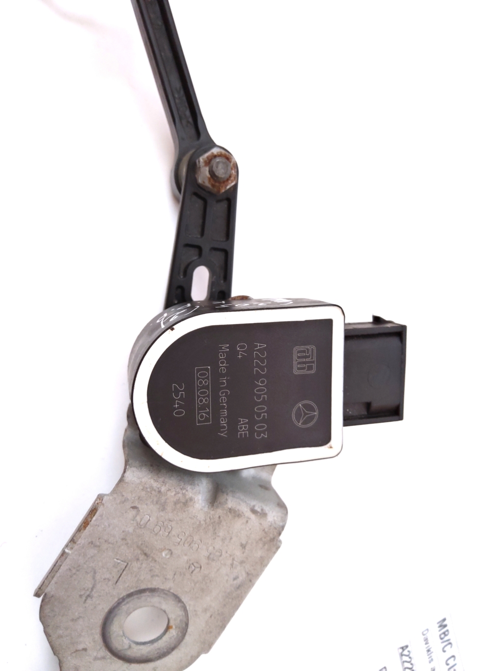 Used Mercedes Benz C-Class Height sensor on the front hub A2229050503