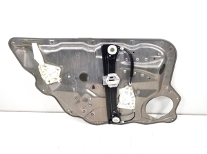 Naudotas Mercedes Benz S-Class Bagažinės dangčio vyrio apdaila A2216930217