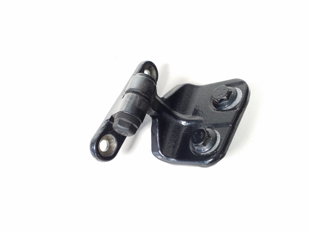 Naudotas Mercedes Benz S-Class Galinių šoninių durų vyris apatinis ...