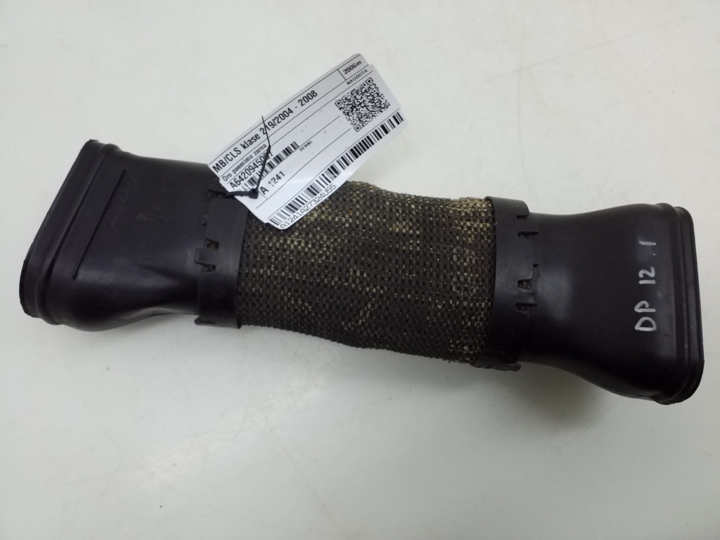 Used Mercedes Benz CLS-Class Air intake hose A6420945097