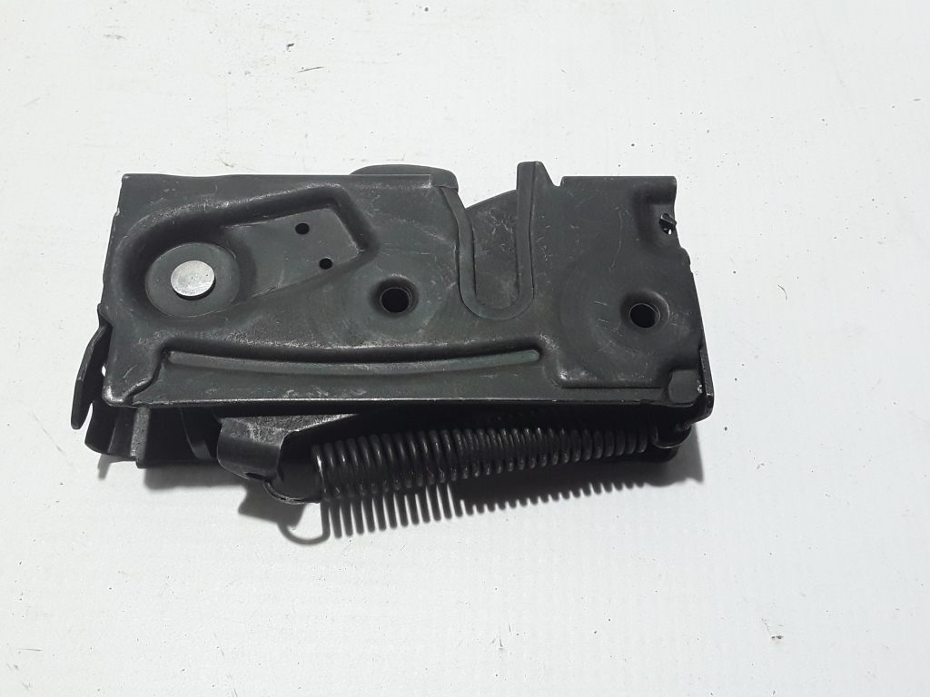 Naudotas VOLVO XC60 Variklio gaubto užraktas 32226109