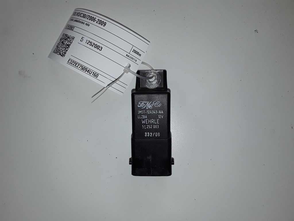 Used VOLVO C30 Candle heating relay 51252003