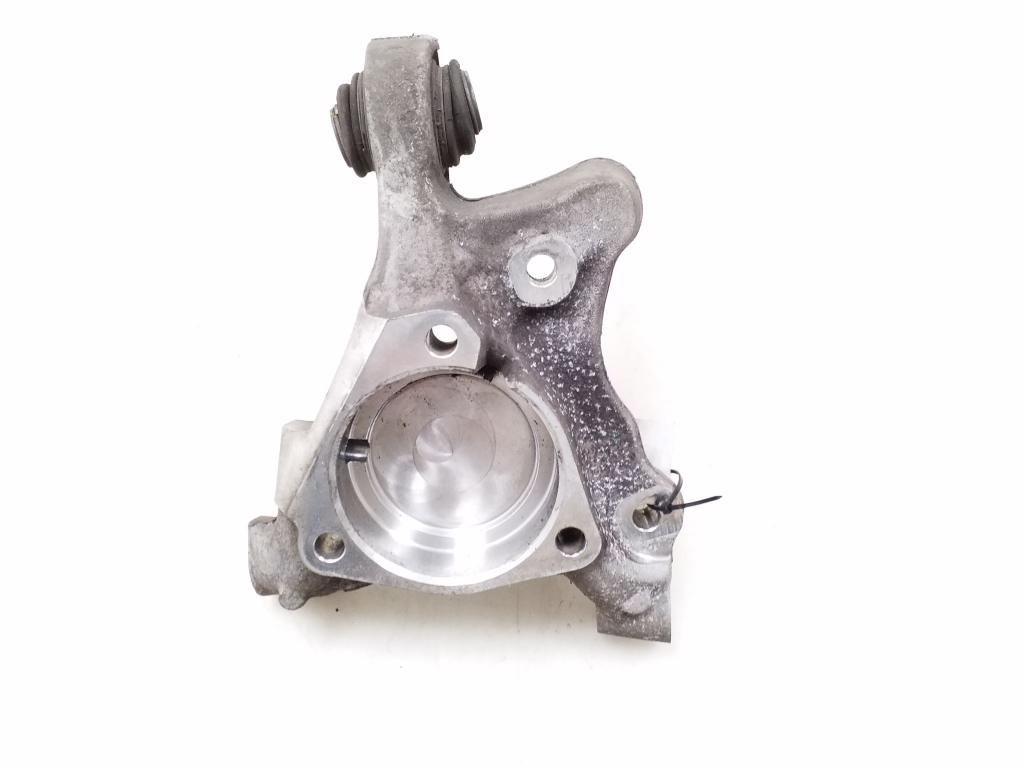 Benutzt Opel Insignia Hinterradnabenstumpf ohne Lager 22949386