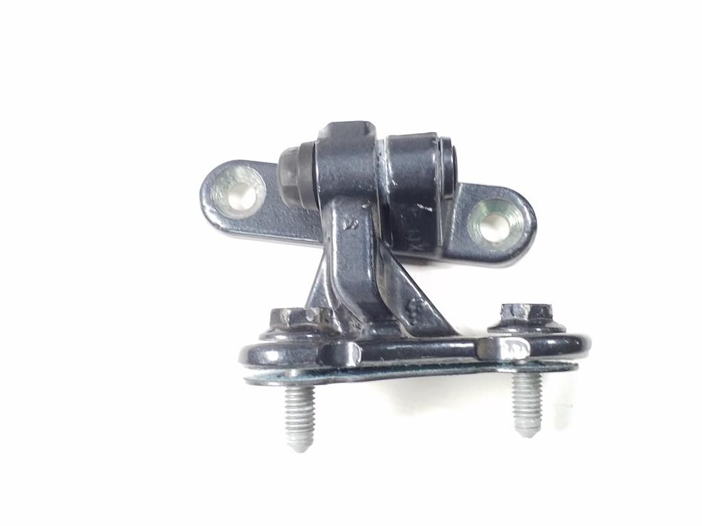 Used Mercedes Benz GL-Class Rear side door hinge upper