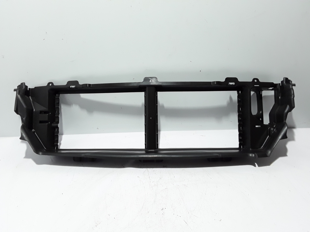 Used VOLVO XC90 Air deflector cooling radiator 31455462
