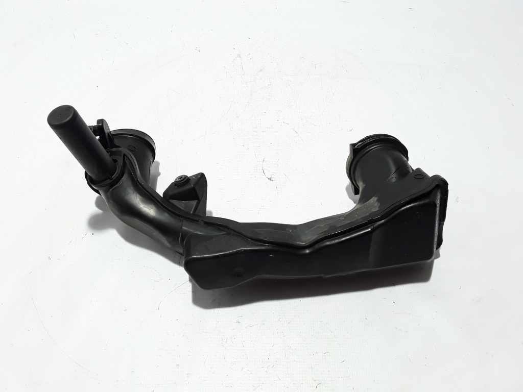 Used VOLVO V40 Air intake hose 31370135