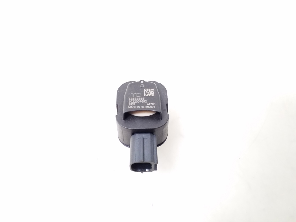 Used Opel Insignia Airbag sensor 13583355
