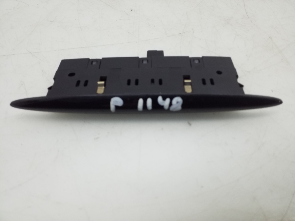 Used Mercedes Benz CLS-Class Parking system display A0015423723