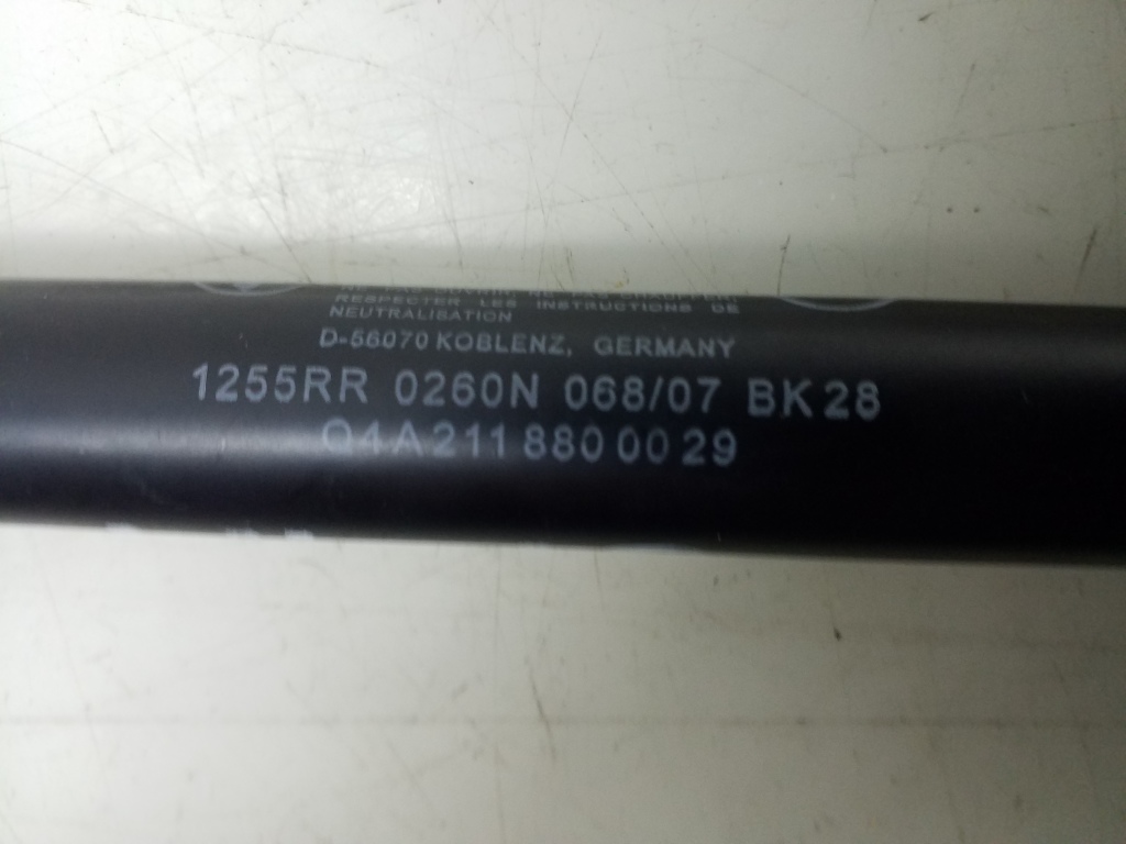 Used Mercedes Benz CLS-Class Bonnet support/cylinder A2118800029