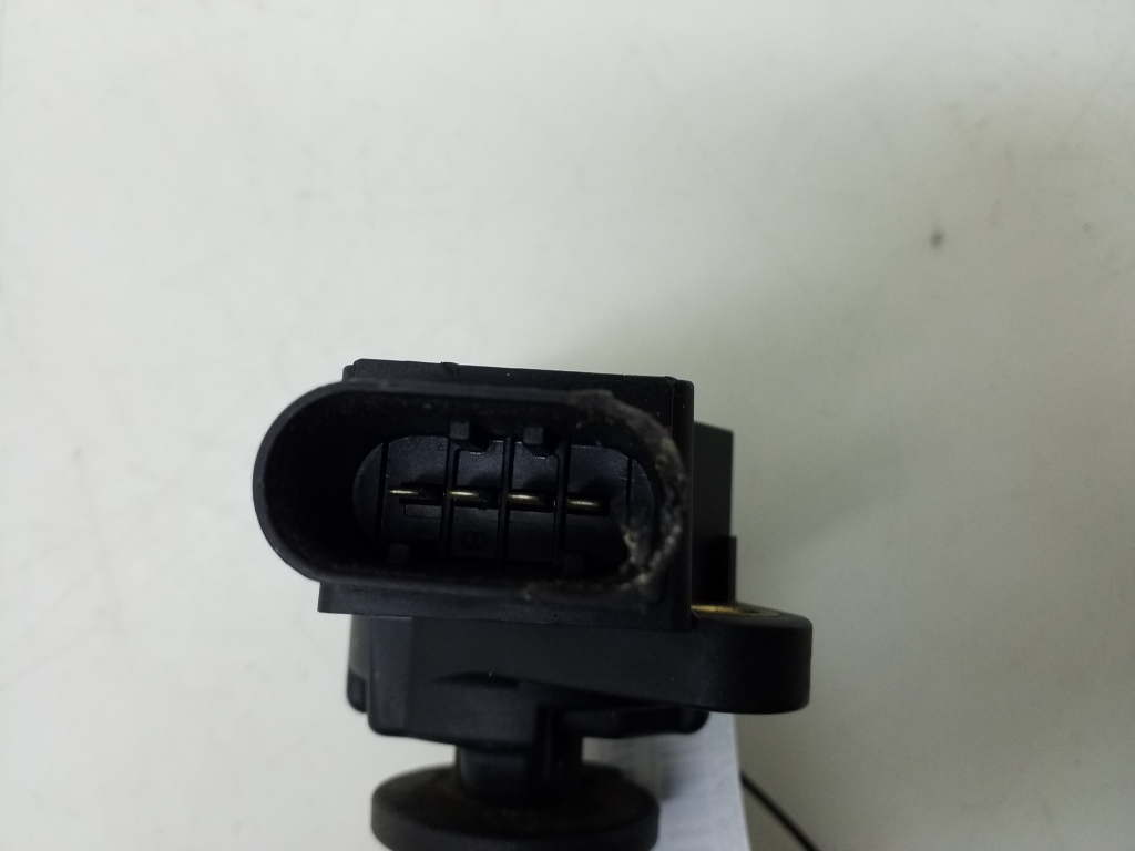 Used Mercedes Benz CLS-Class Ignition coil A0001502680