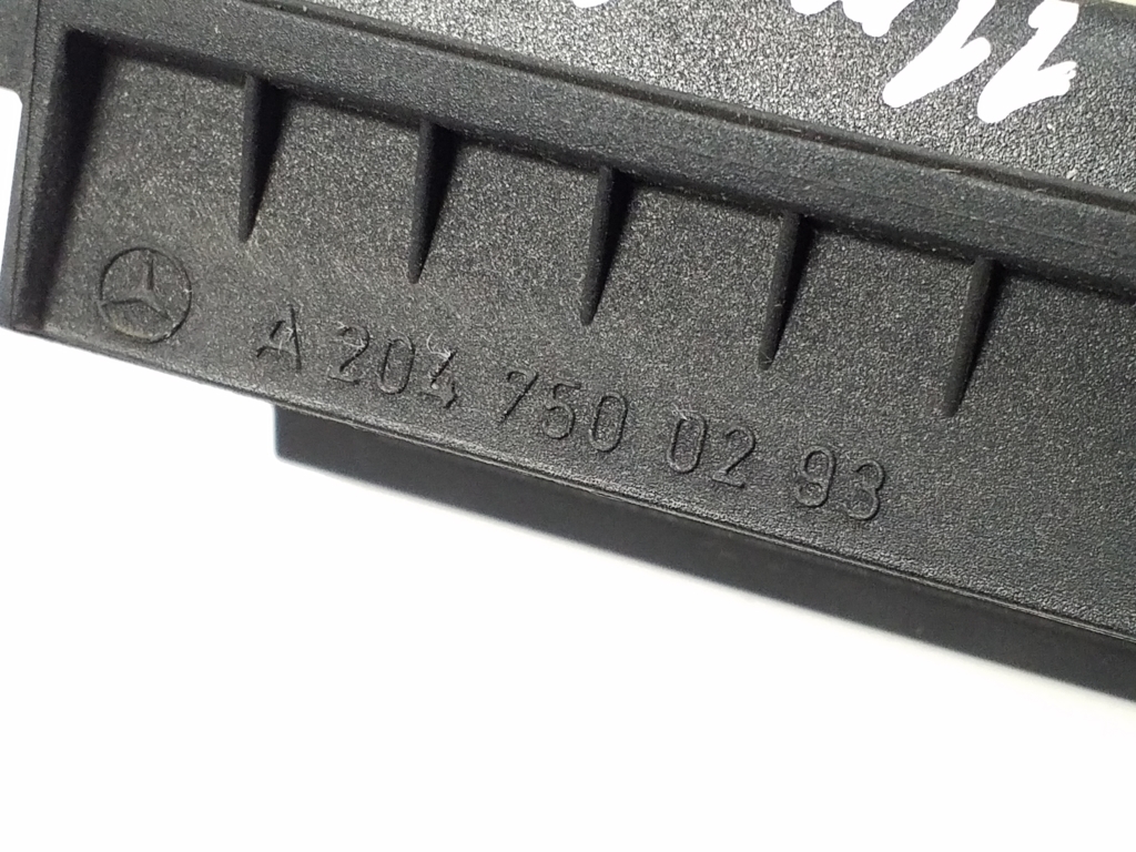 Used Mercedes Benz C-Class Outer boot handle A2047500293