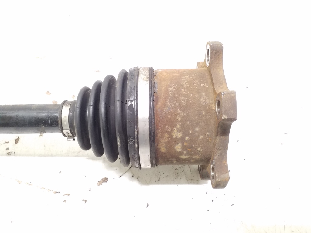 Used NISSAN Pathfinder Rear axle and its details