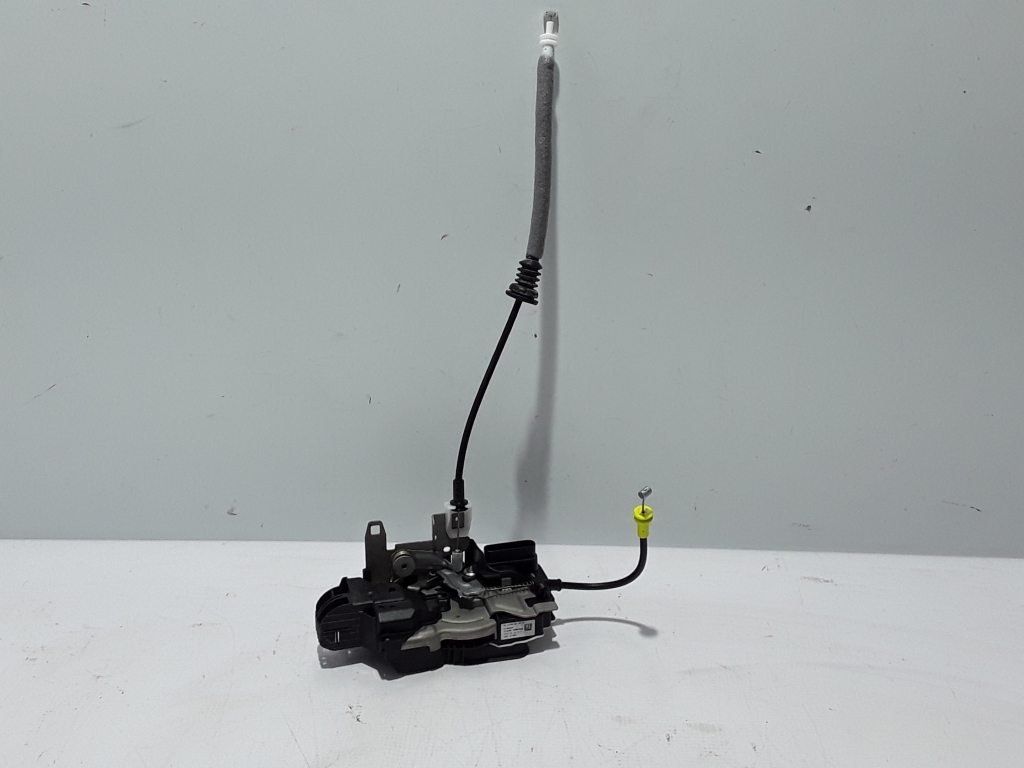 Naudotas VOLVO XC60 Galinių šoninių durų užraktas 31462446