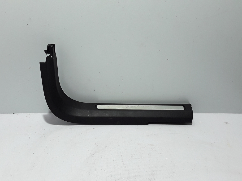 Naudotas VOLVO XC60 Vidinė slenksčio apdaila 31448015