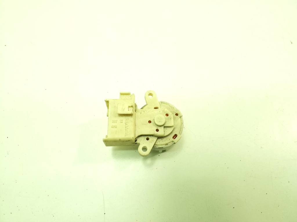 Used TOYOTA Land Cruiser Ignition lock contacts 8445012200