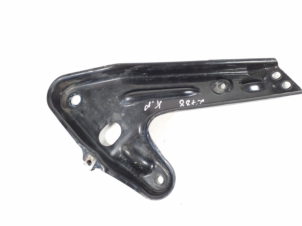 Used Mercedes Benz R-Class Front cross member bracket A2516280514