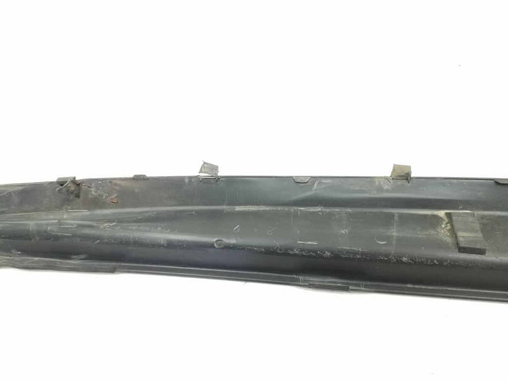 Naudotas TOYOTA Land Cruiser Galinės panelės vidinė apdaila 5216160030