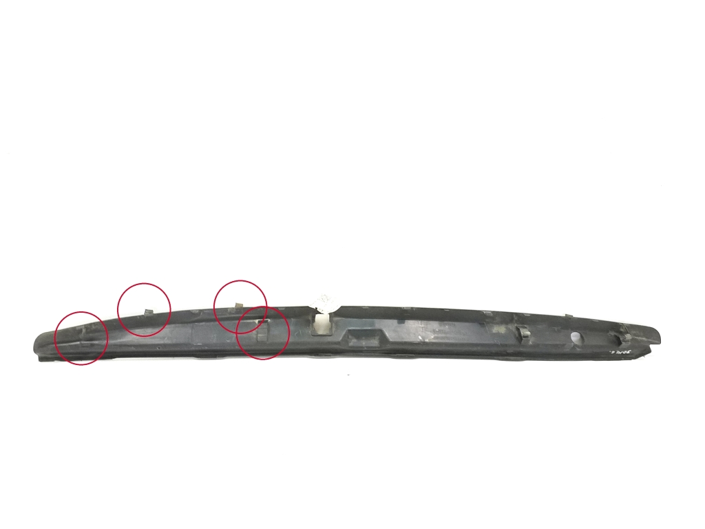 Naudotas TOYOTA Land Cruiser Galinės panelės vidinė apdaila 5216160030