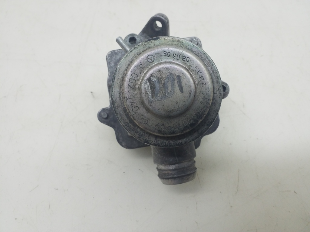 Used Mercedes Benz CLS-Class EGR valve A0021407460