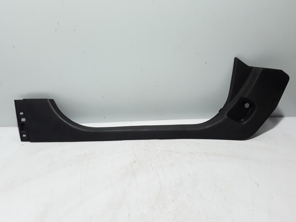 Used RENAULT Captur Inner threshold trim 769527878R