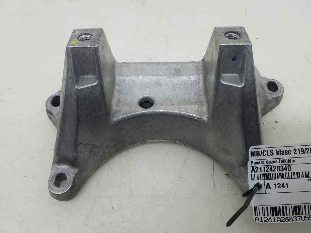 Used Mercedes Benz CLS-Class Gearbox holder A2112420340