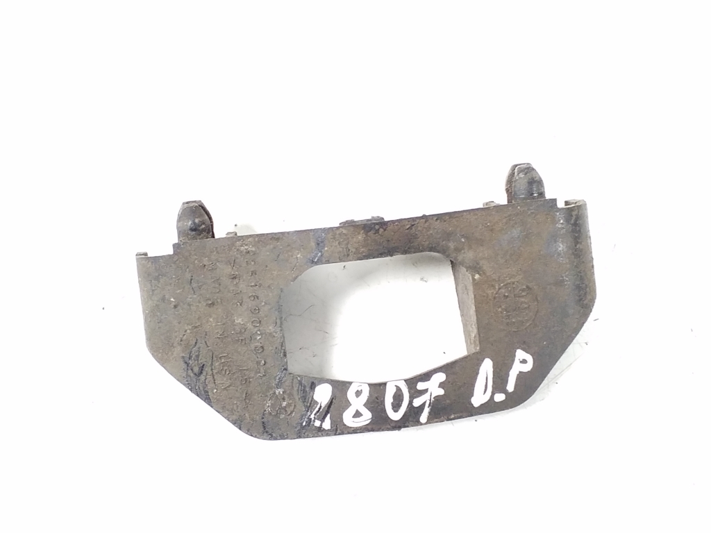 Naudotas Mercedes Benz R-Class Išorinės slenksčio apdailos laikiklis ...