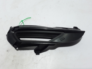 Naudotas VOLVO XC60 Priekinio bamperio apatinės grotelės 31425181