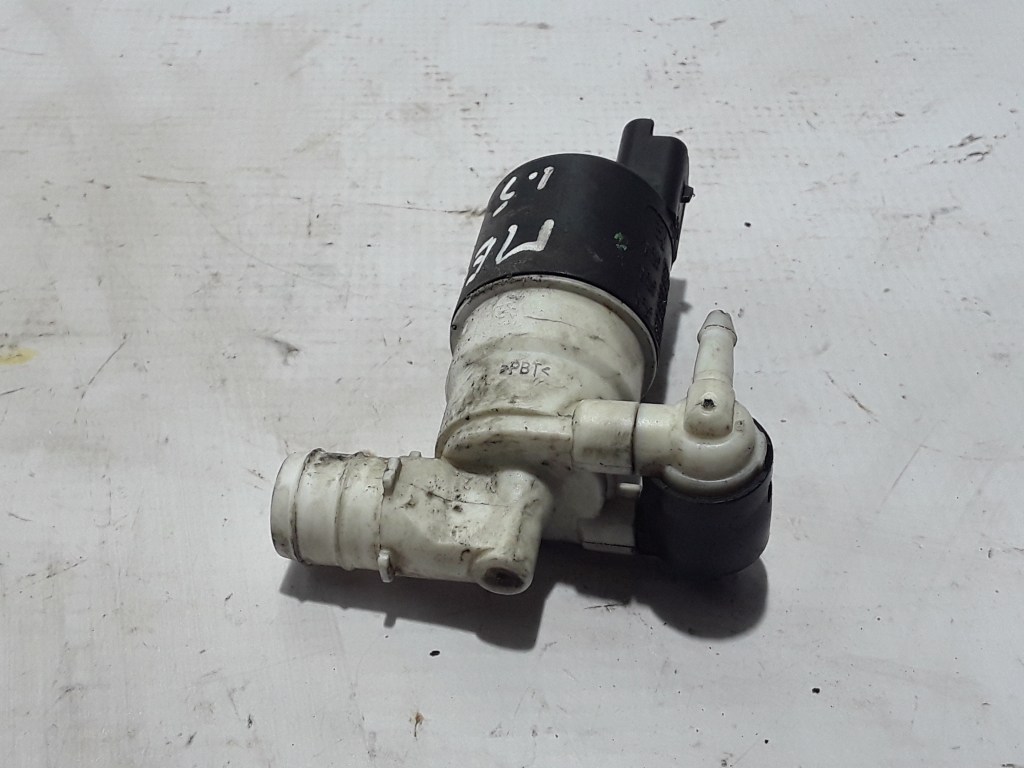 Used RENAULT Megane Front window washer motor 286200029R