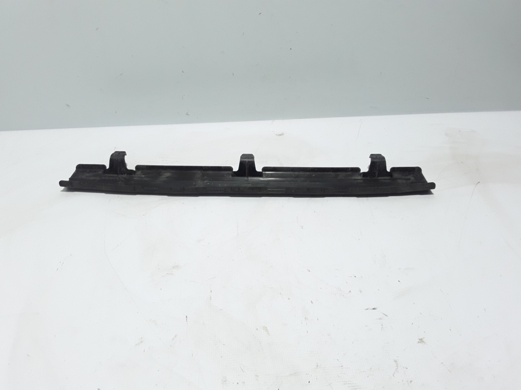 Used VOLVO XC60 Air deflector cooling radiator 31455085