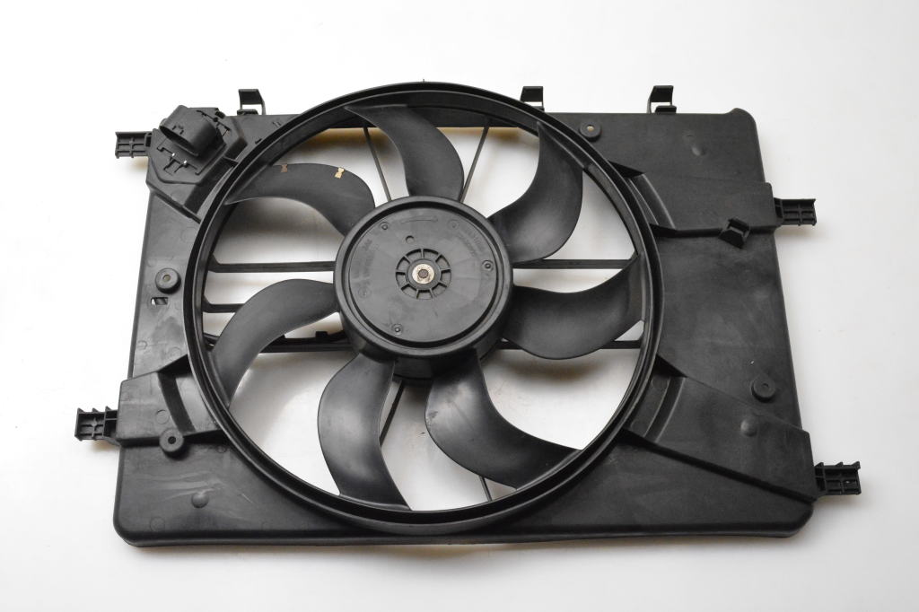 Used Opel Astra Cooling fan 52420908