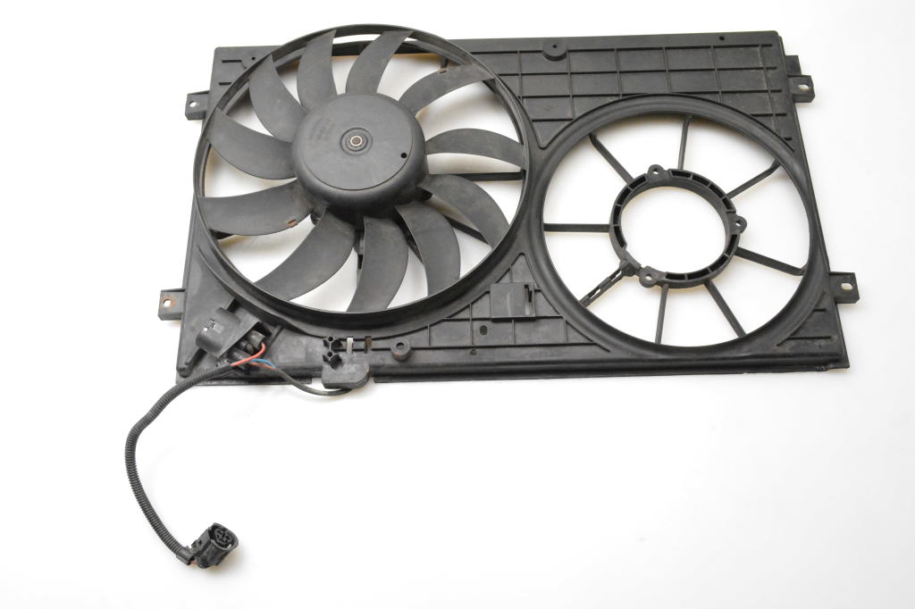 Used Volkswagen Golf Cooling fan frame 1K0121207T