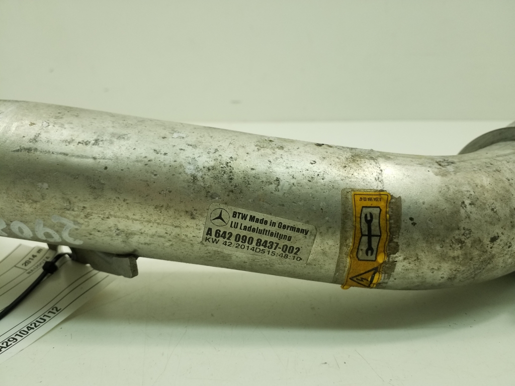 Used Mercedes Benz S-Class Turbine cooling pipe A6420908437