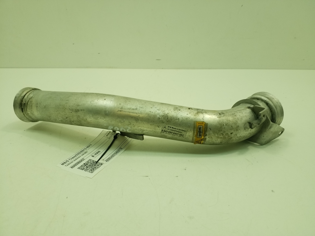 Used Mercedes Benz S-Class Turbine cooling pipe A6420908437