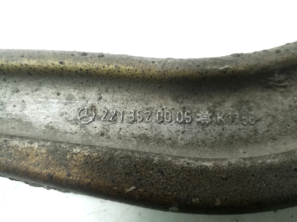 Used Mercedes Benz S-Class The rear axle pulled A2223500192