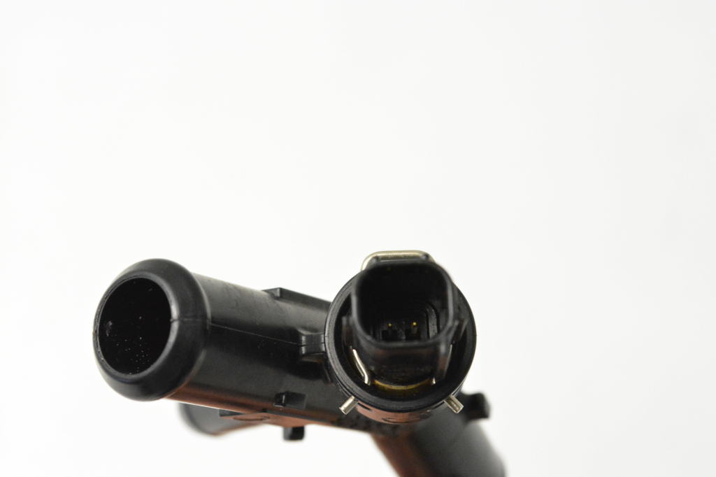 Used TOYOTA CHR The sensor is different 8942247010