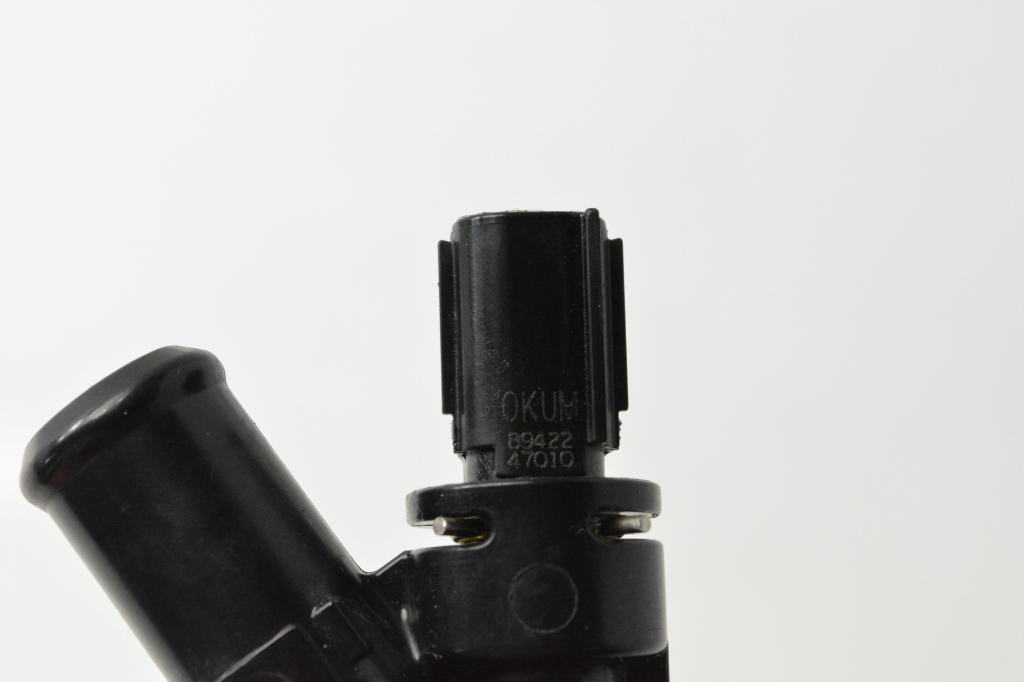 Used TOYOTA CHR The sensor is different 8942247010