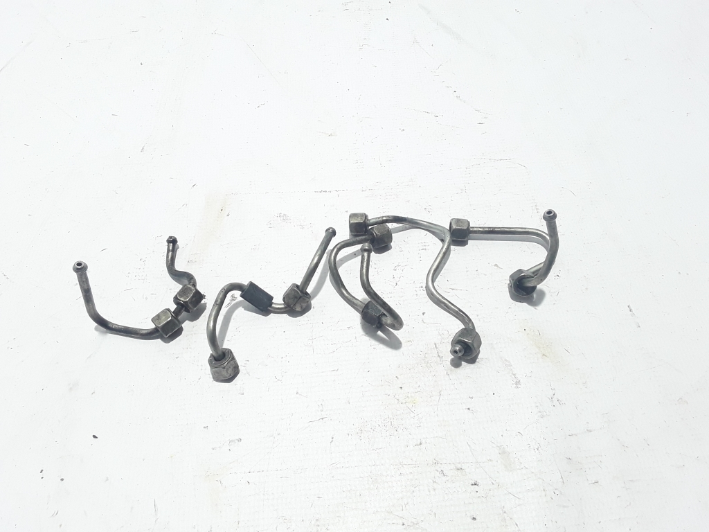 Used RENAULT Megane Fuel injector tubes