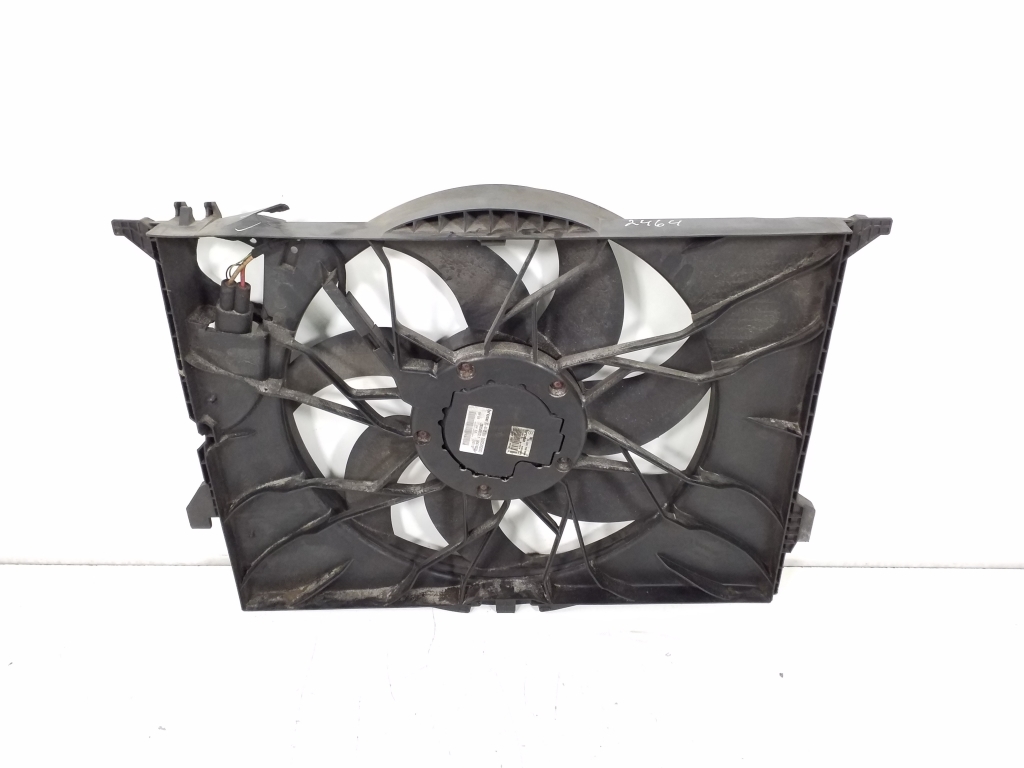 Used Mercedes Benz S-Class Cooling fan A2215001193
