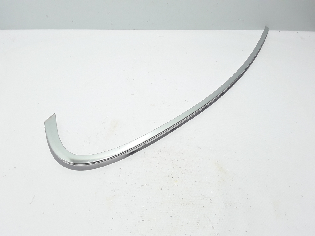 Naudotas BMW 5 SERIES Galinių šoninių durų juostelė prie stiklo išorinė ...