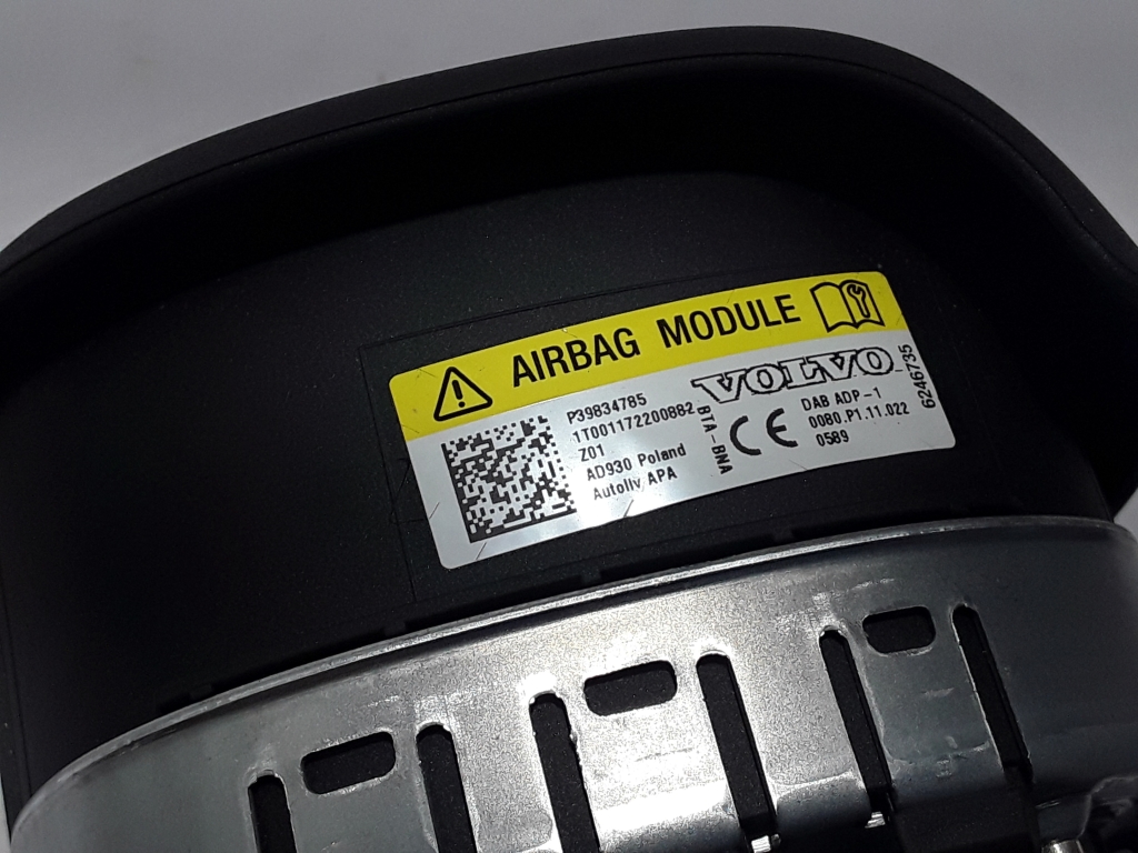 Used VOLVO XC60 Airbag steering wheel 39834785