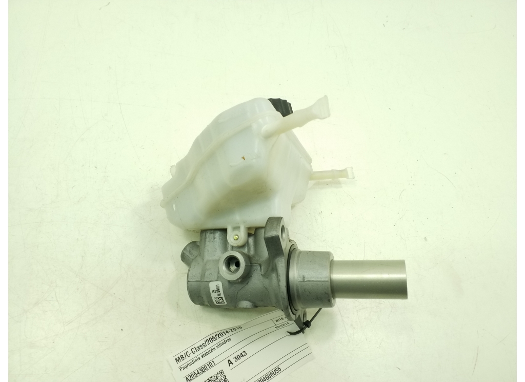 Used Mercedes Benz C-Class Master cylinder A2054300101
