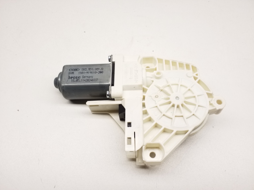 Used AUDI A6 Front door window motor 8K0959801B