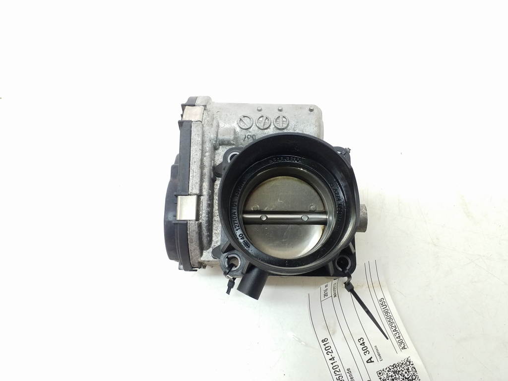 Used Mercedes Benz C-Class Accelerator valve A2701410025