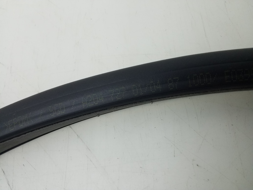 Used Mercedes Benz C-Class Rear side door sealing rubber A2047271187